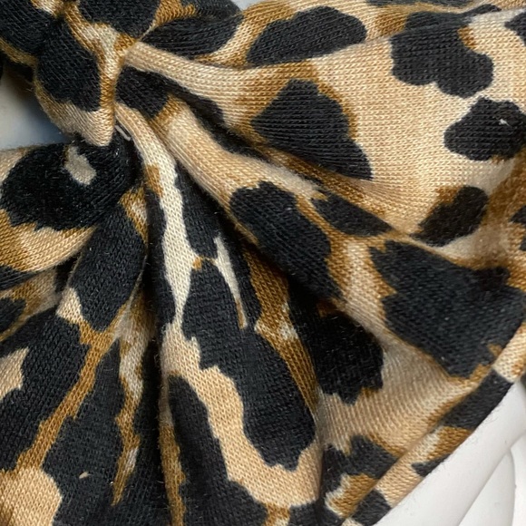 Accessories | Leopard Print Knit Weave Headband Cozy Trendy And ...